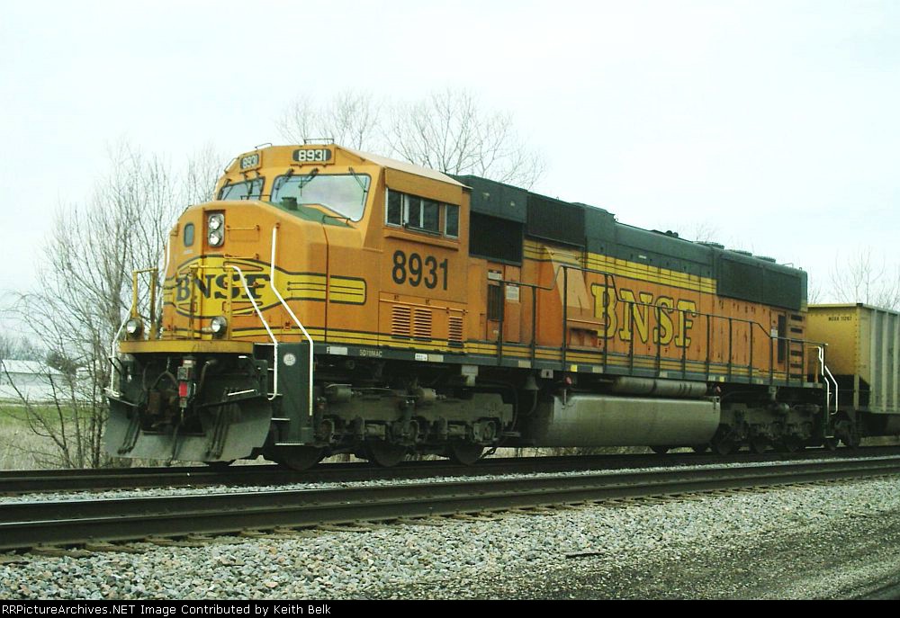 BNSF 8931